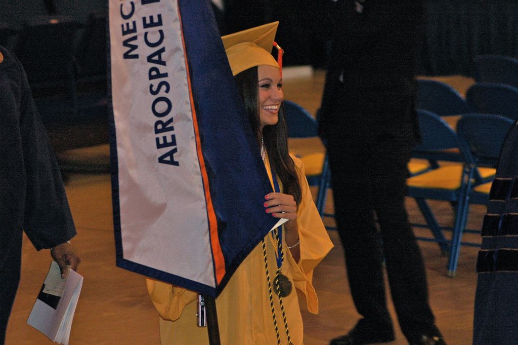 'The Space Gal' Emily Calandrelli opens up about her coming Blue Origin flight (interview) | Space