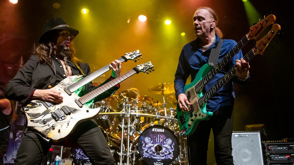 “I don’t know if there’s a better player out there.” Billy Sheehan on ...