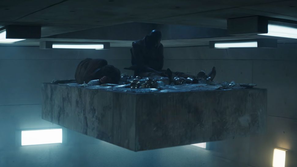 Netflix's The Platform Ending Explained: What Happened And What Does It ...