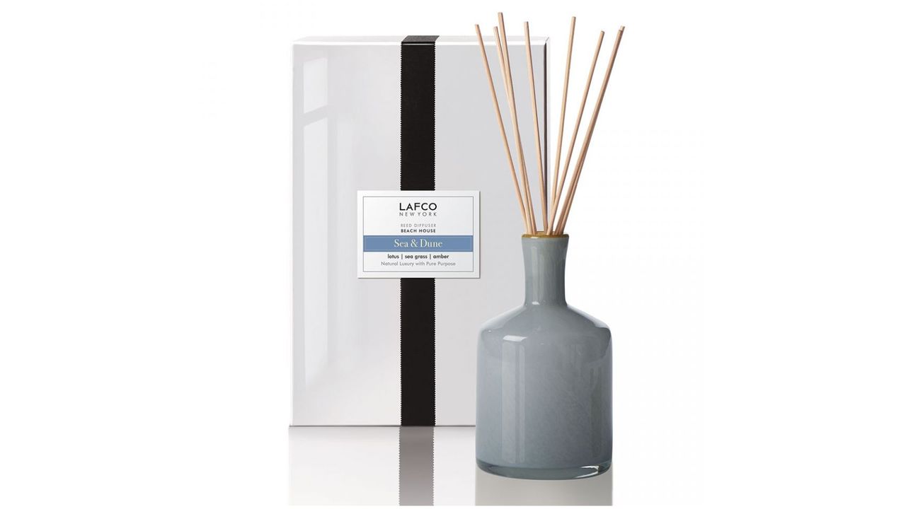 Best reed diffusers: 7 enticing scents for the holiday season | Homes ...