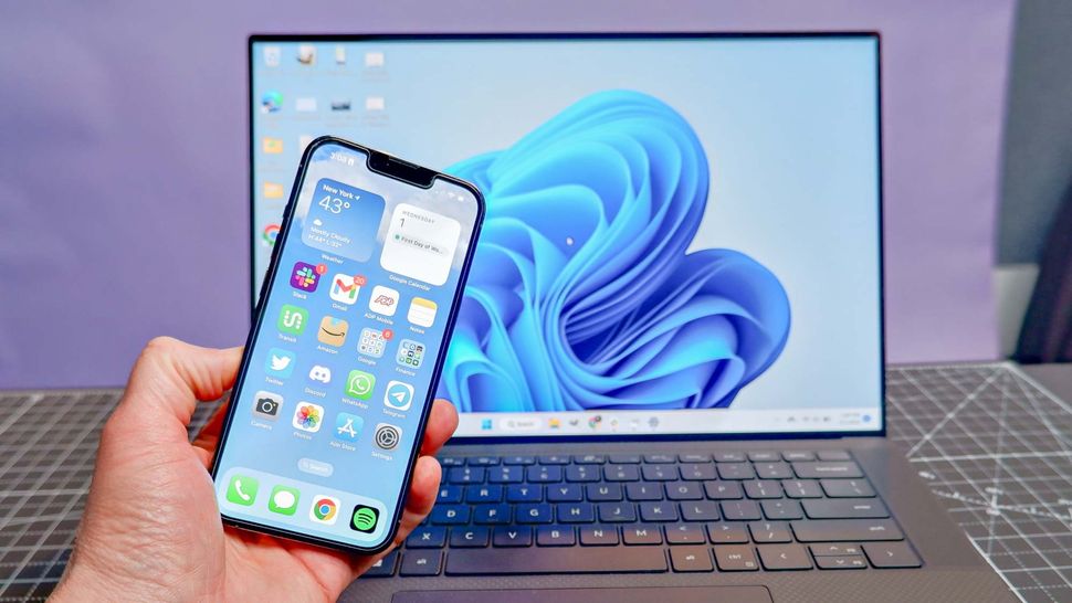 How to get iMessages on your Windows 11 PC | Tom's Guide