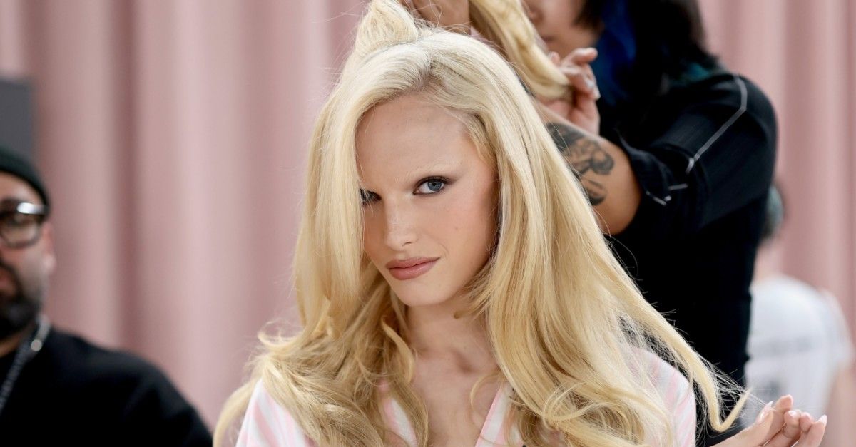 The Victoria’s Secret Blowout Got a Sleek 2025 Upgrade | Who What Wear