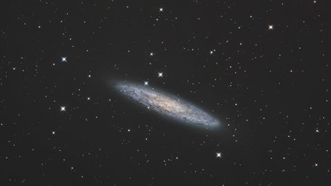 Canon EOS Ra is the smallest and most portable specialist camera yet ...