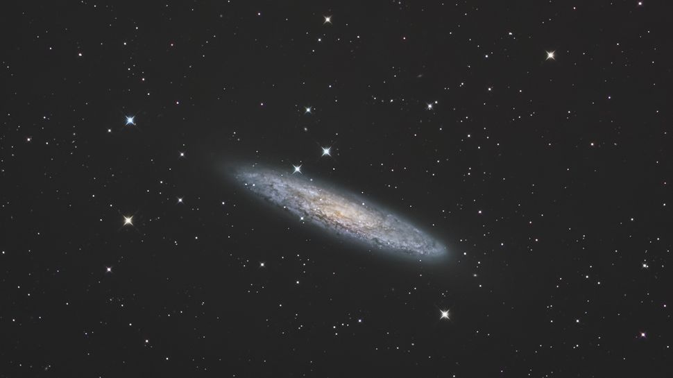 Canon EOS Ra is the smallest and most portable specialist camera yet ...