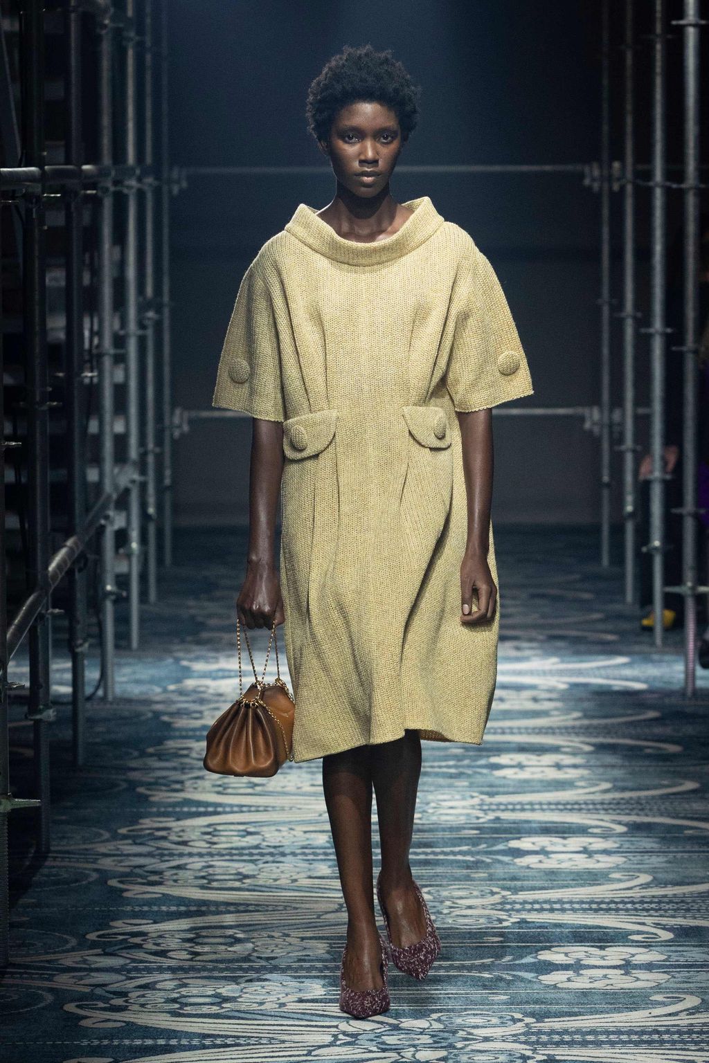 Prada Fall 2025: Raw Glamour and the Allure of the Undone | Who What Wear