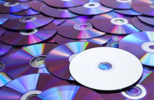 Experts Use Tech Gadgets to Explain the Nature of Time | Space