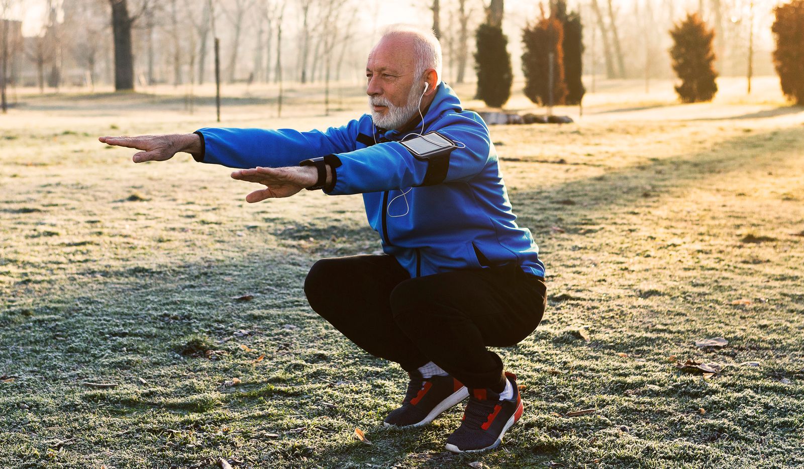 EVERYONE should learn to hold a deep squat position to get fit and live ...