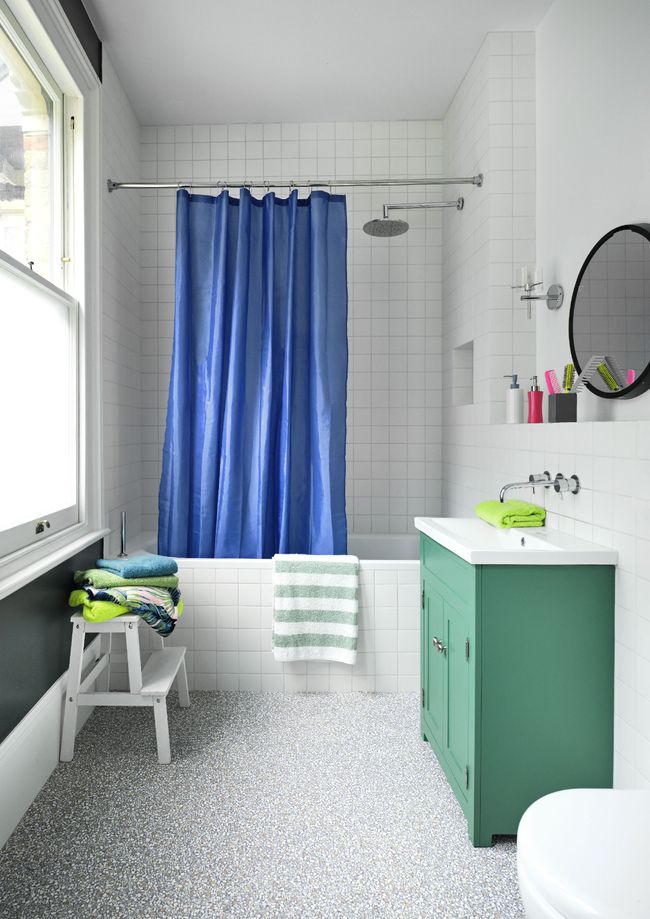 7 narrow bathroom ideas to transform rooms with limited floor width ...
