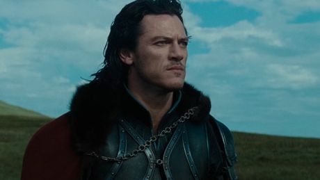 Dracula Lucas Evans Actor Luke Evans Tells Of Making Dracula Untold