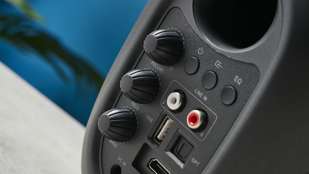 Majority D80 review | Tom's Guide