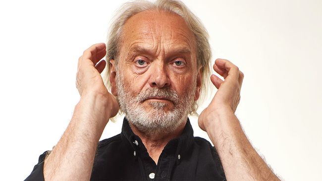 Wang Chung’s Jack Hues reinvented himself by revisiting prog | Louder