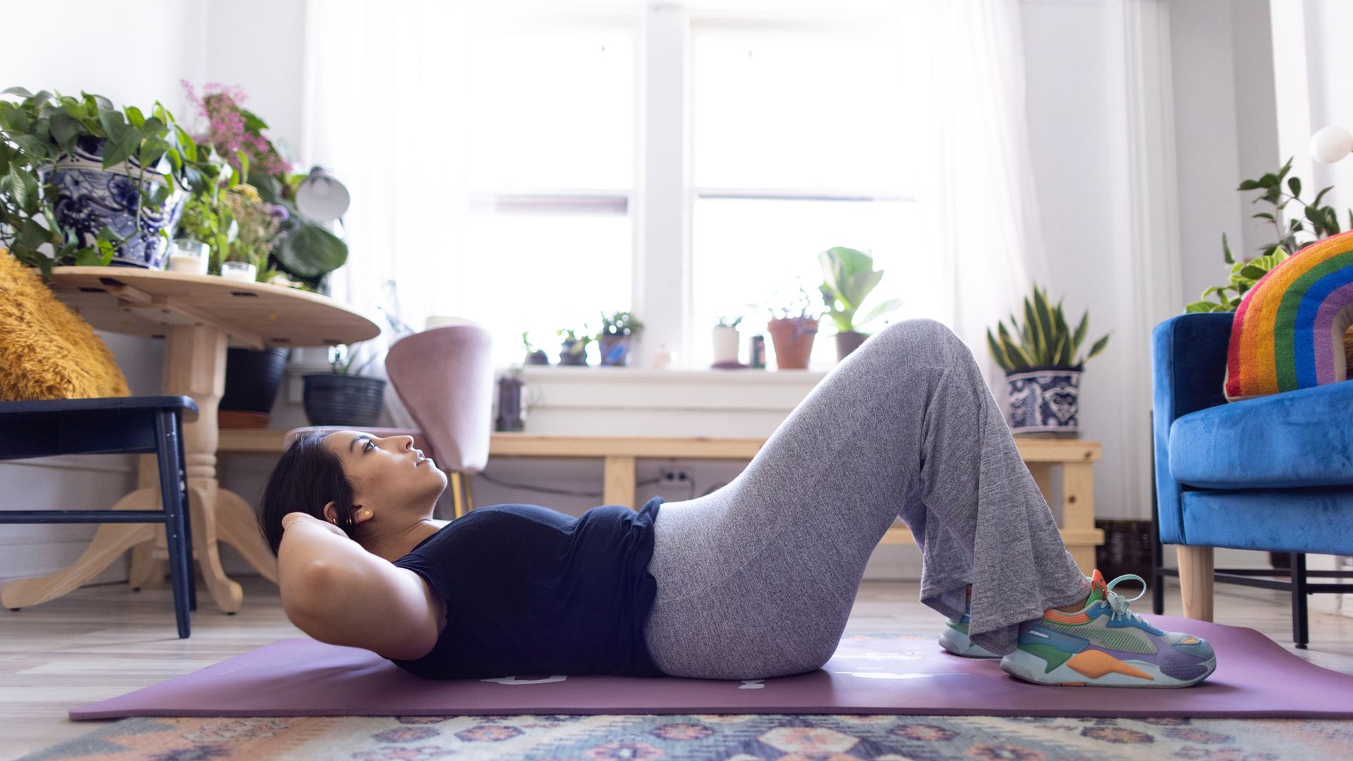 How to do a crunch | Fit&Well