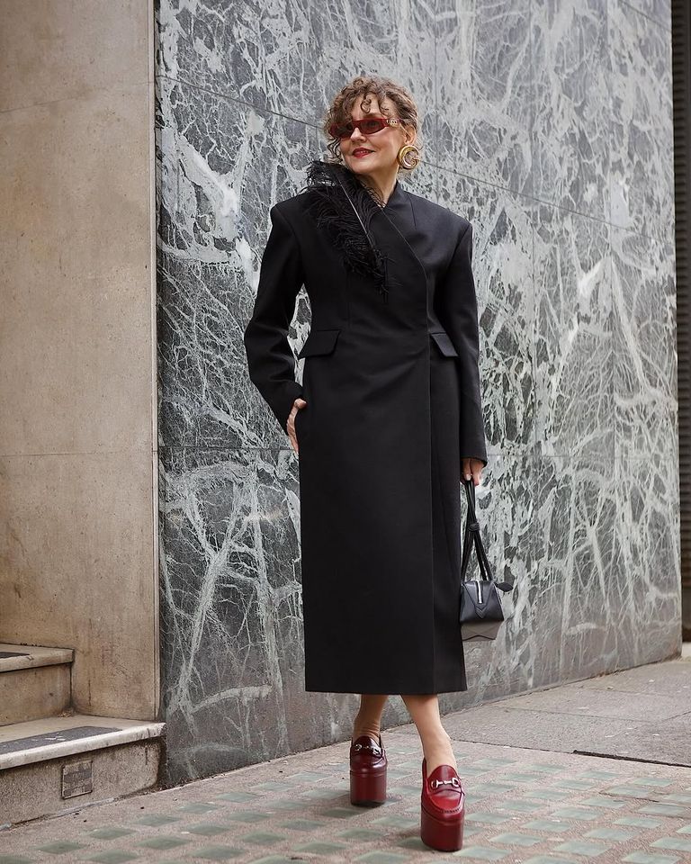 It's True—These 6 Shoe Colours Go With Everything | Who What Wear
