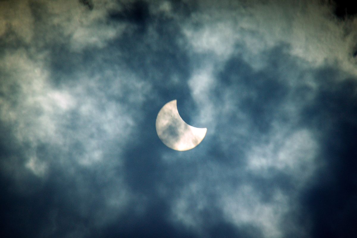 Rare hybrid solar eclipse 2023 delights skywatchers (photos) | Space