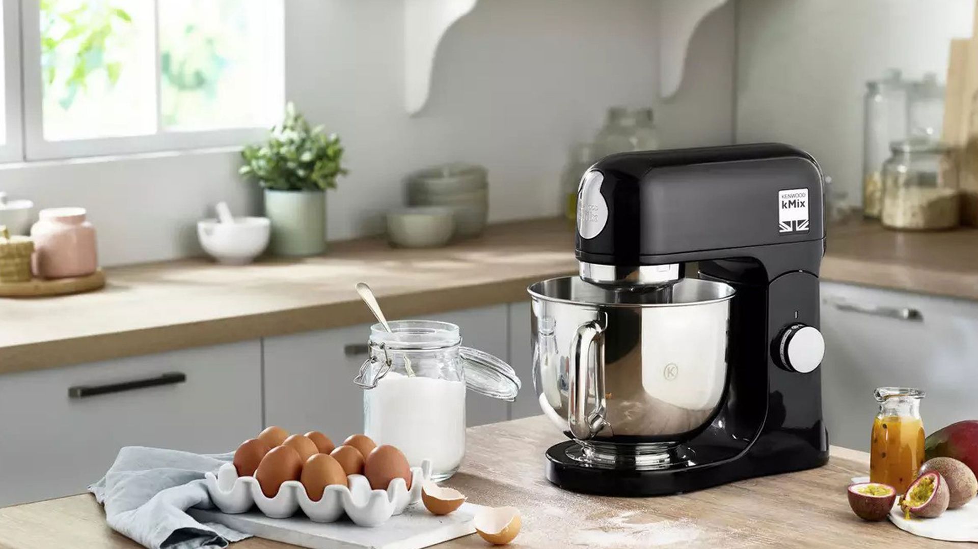 This Kenwood kMix stand mixer Argos deal is too good to miss | Ideal Home