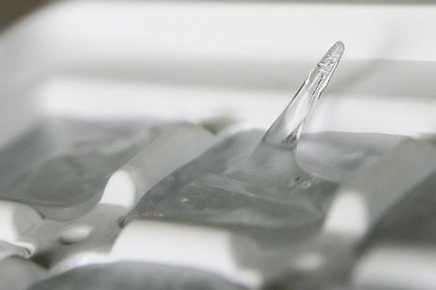 What's This Spike Doing on My Ice Cube? | Live Science
