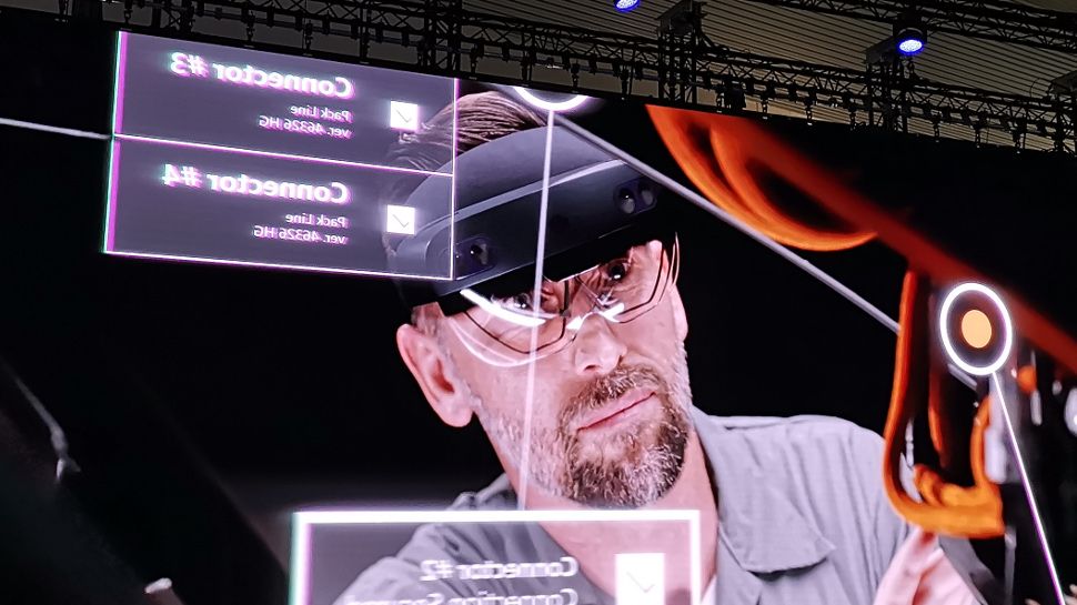 Microsoft HoloLens 2 brings even more VR power | TechRadar