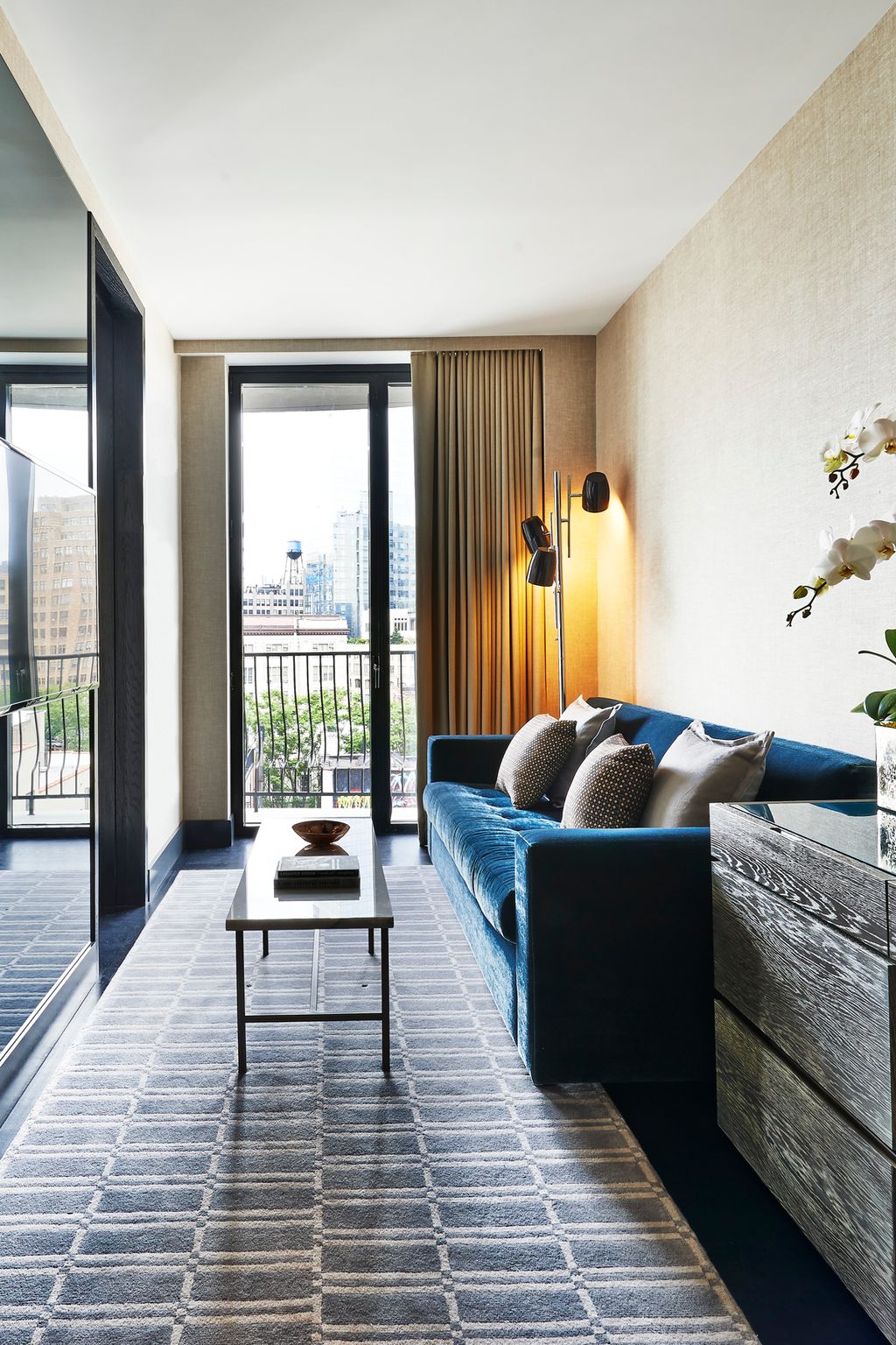 INTERIOR DESIGNER, TARA BERNERD ON CREATING BOLD SPACES