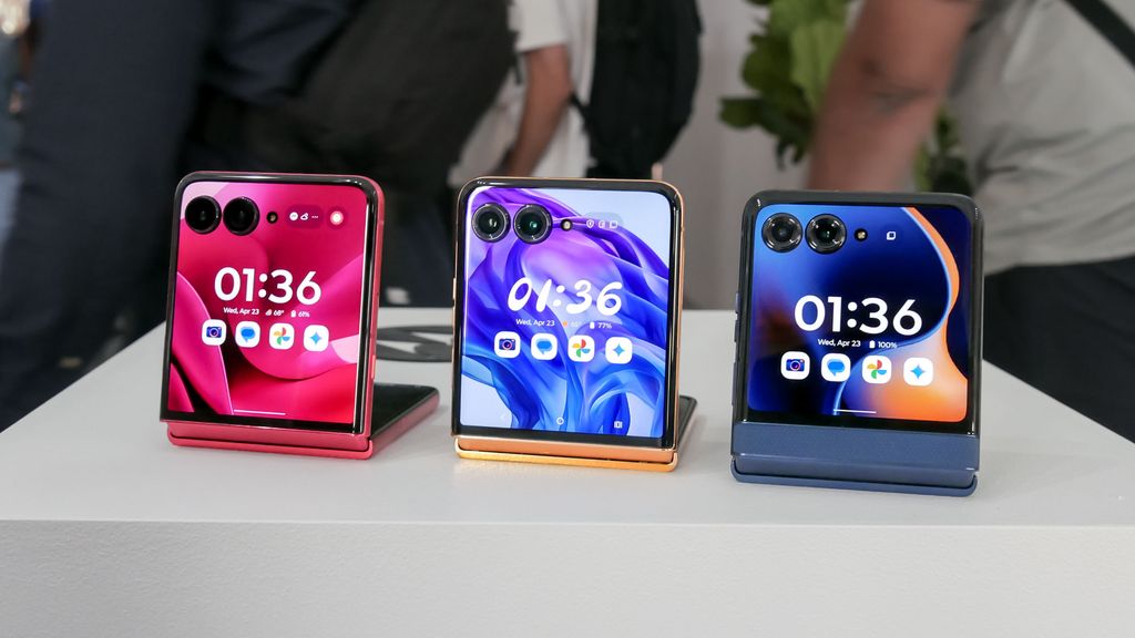 Motorola Razr 2025 launch live — three new foldables just announced ...