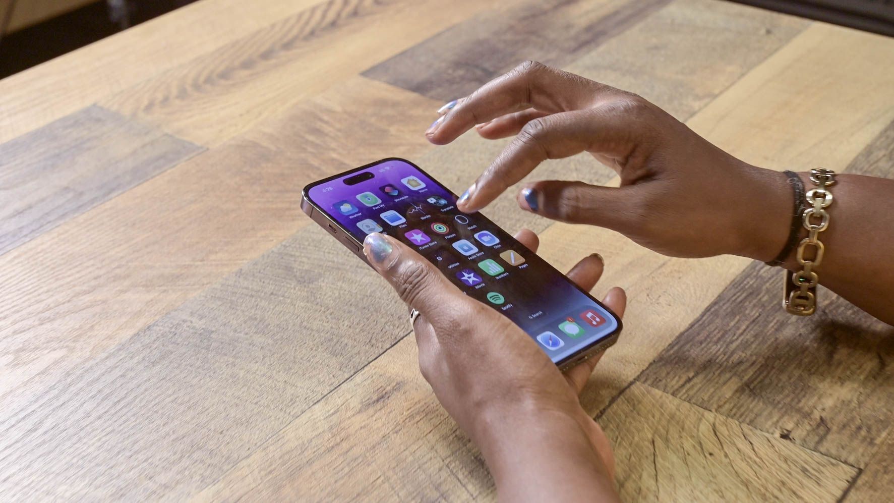 How to dial an extension on iPhone | Laptop Mag
