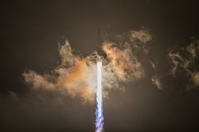 SpaceX launches Polaris Dawn astronauts to attempt world's 1st-ever ...
