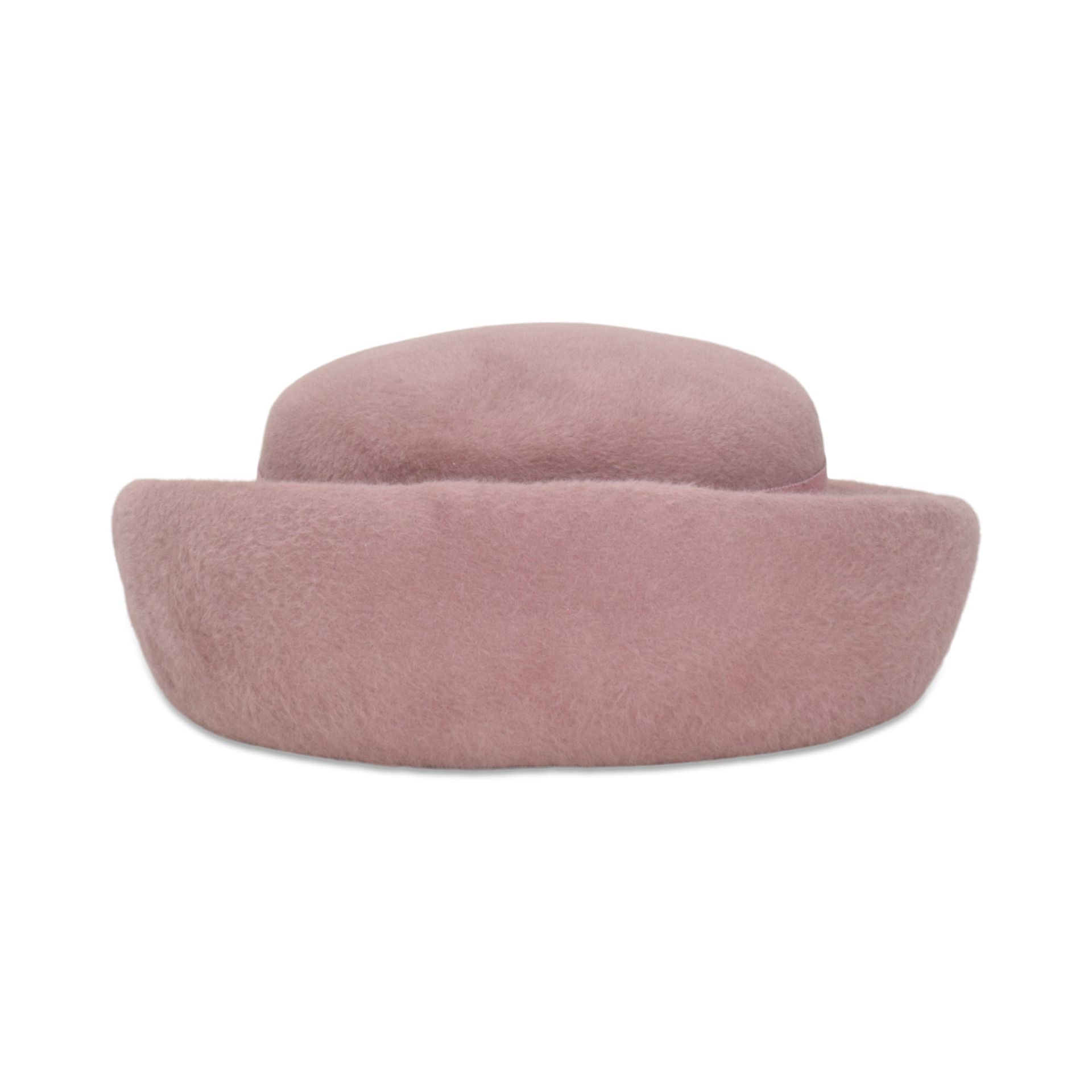 The Major Hat Trends of 2025, According to the Runways | Marie Claire