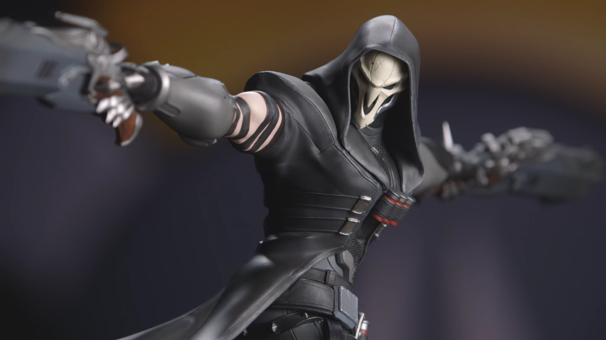 Overwatch's Reaper now has an insanely detailed $150 statue | PC Gamer