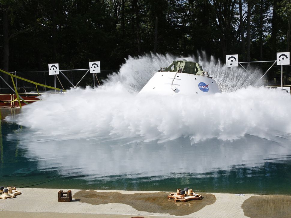 How NASA's Artemis 1 Orion spacecraft will splash down in 8 not-so-easy ...