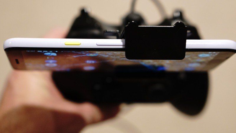 Rotor Riot Android Controller review: A classic USB-C plug-and-play ...