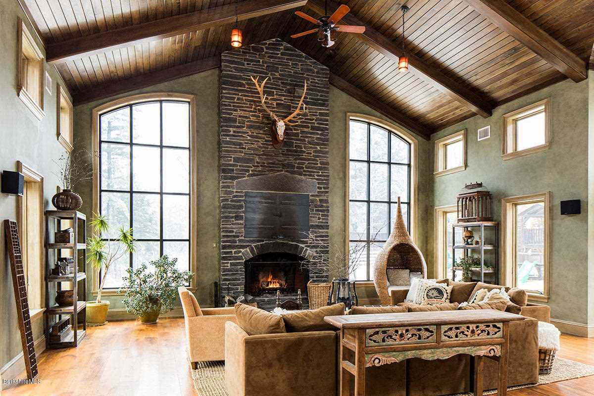 6 homes for musicians | The Week