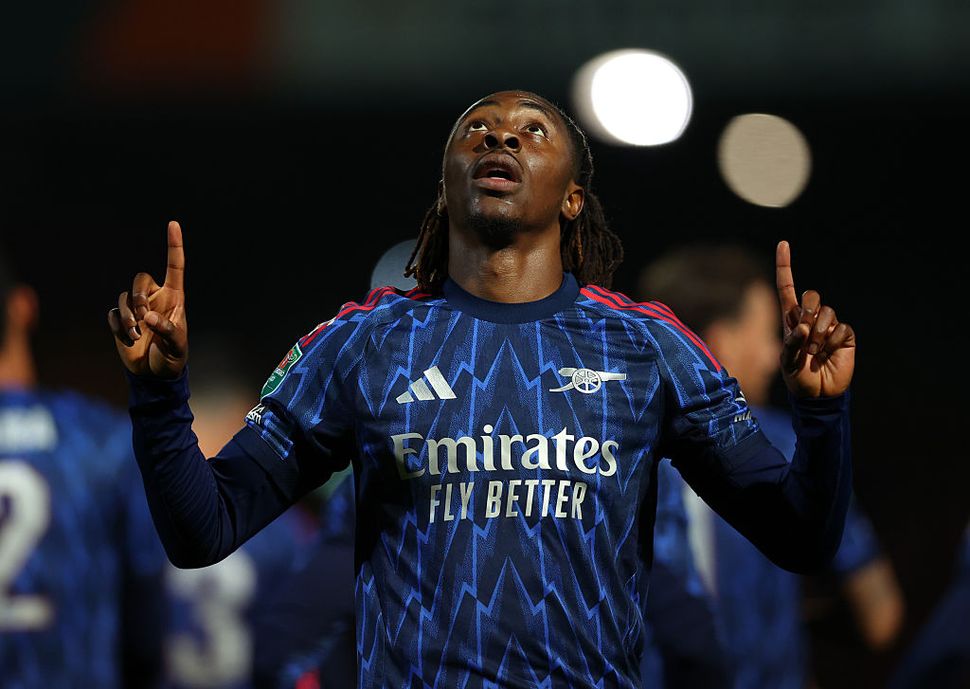 What does Eberechi Eze’s celebration mean? | FourFourTwo