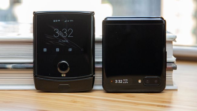 24 hours with the Samsung Galaxy Z Flip: a foldable that offers more ...