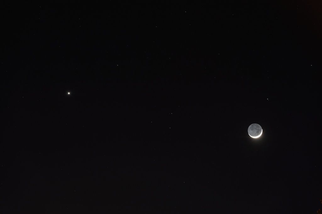 Skywatcher Photos: Dazzling Views of Venus & the Moon | Space