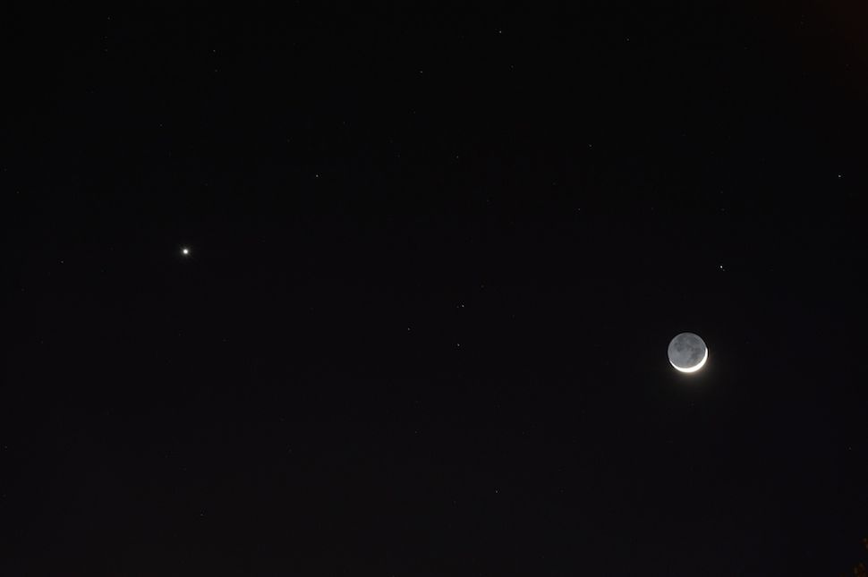 Skywatcher Photos: Dazzling Views of Venus & the Moon | Space