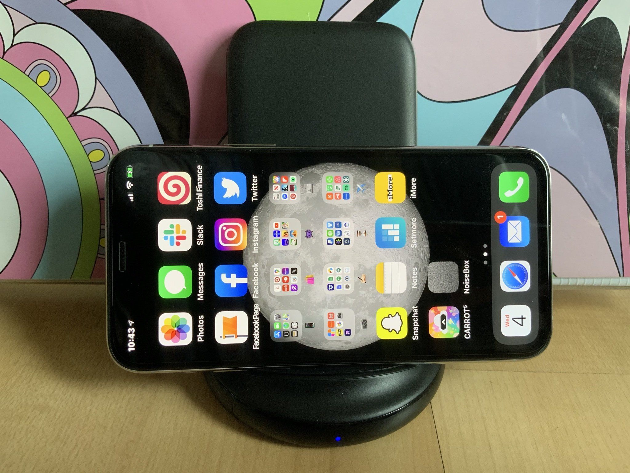 Anker PowerWave II Stand Wireless Charger review: Convenient and fast ...