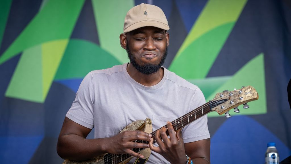 Isaiah Sharkey signature Ibanez first look | Guitar World