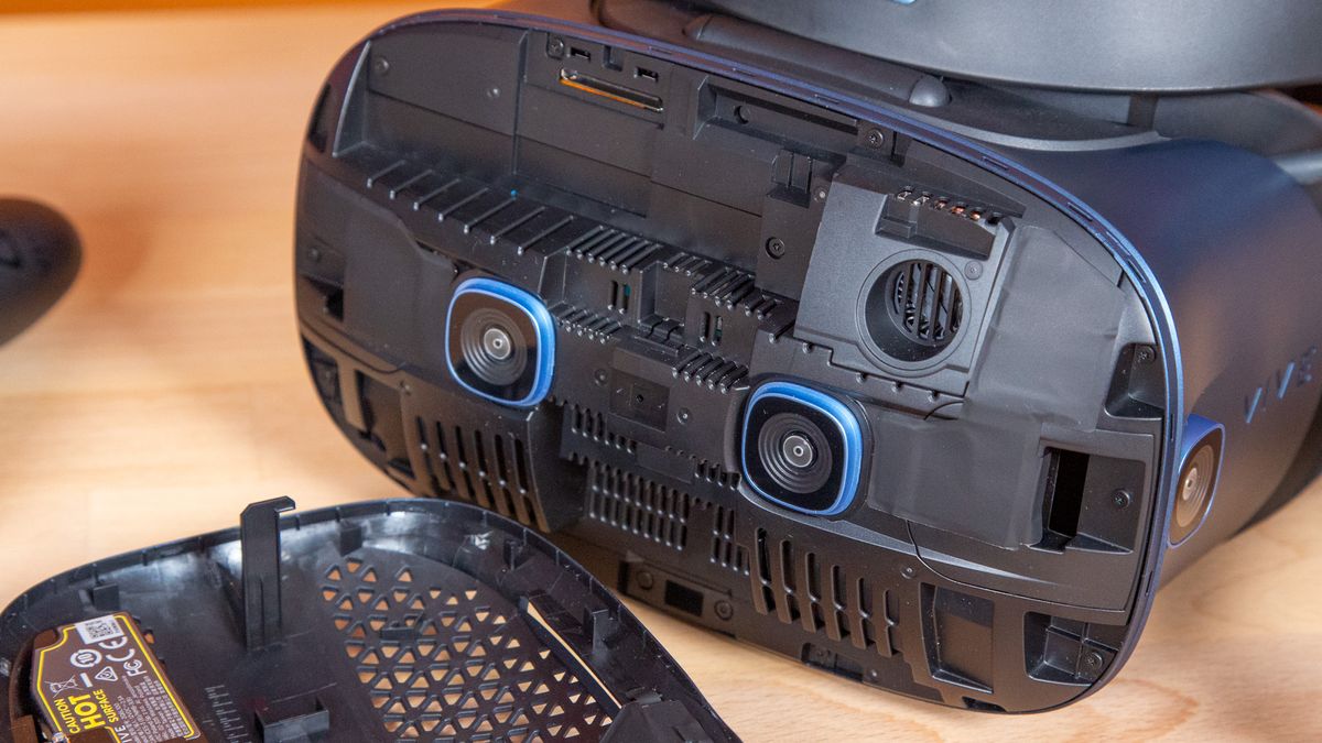 HTC Vive Cosmos review | Laptop Mag