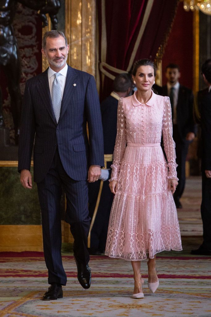Queen Letizia of Spain Best Outfits - Queen Letizia of Spain Royal ...