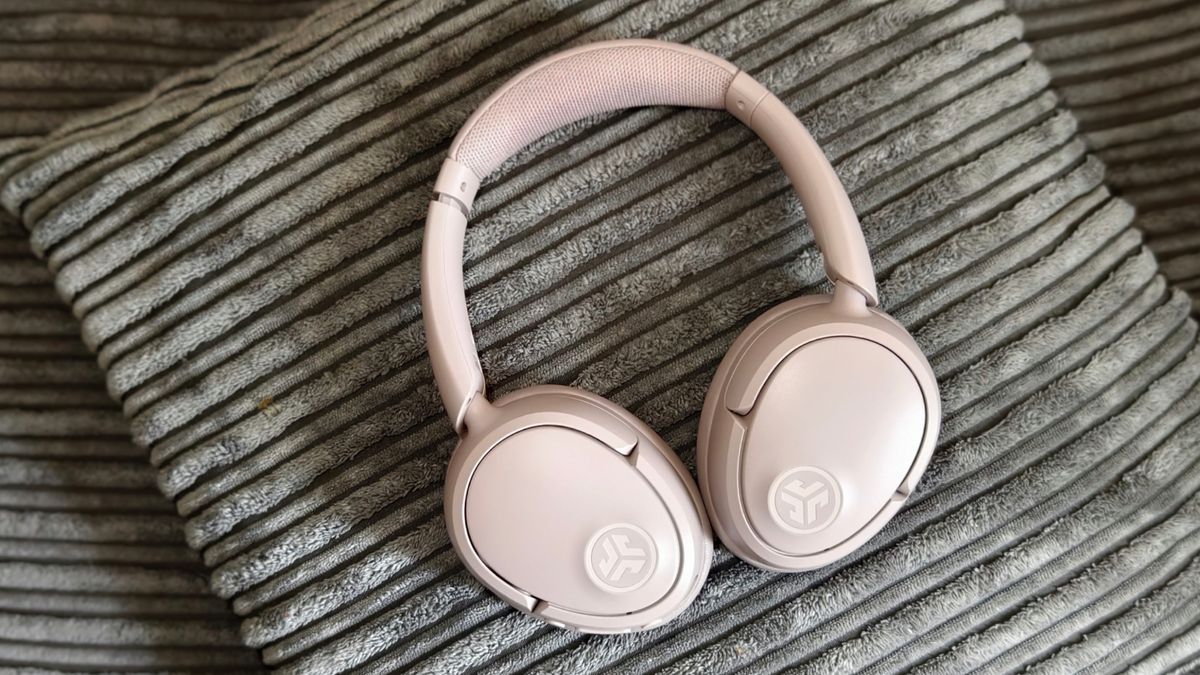 JLab JBuds Lux ANC review: budget headphones that are all about that bass | TechRadar