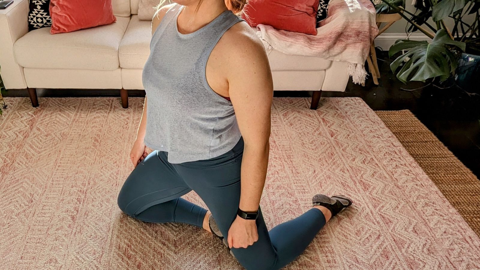 Seven active recovery day workout exercises, according to a personal ...