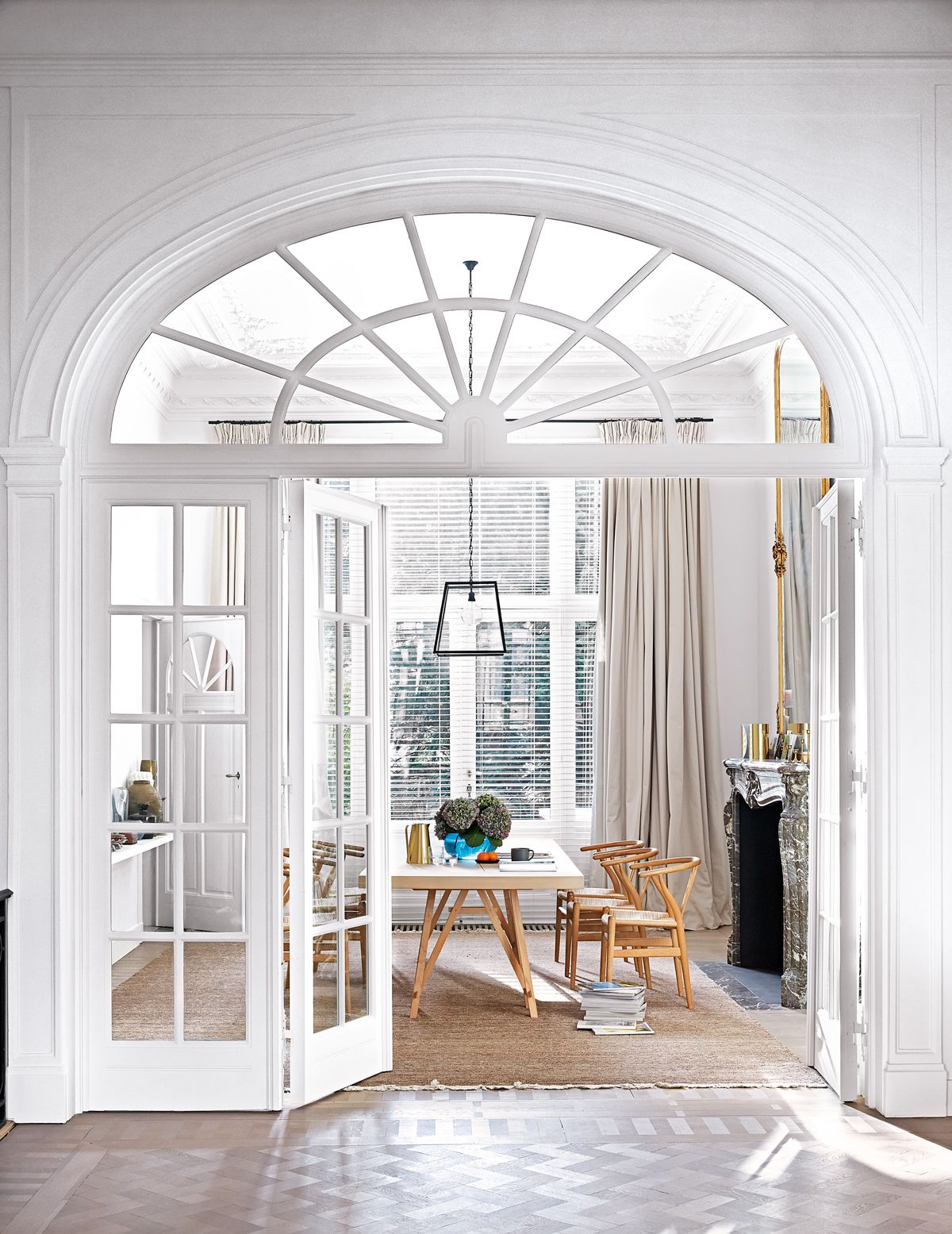 Explore this stunning Belgian townhouse - a lesson in decorating with ...