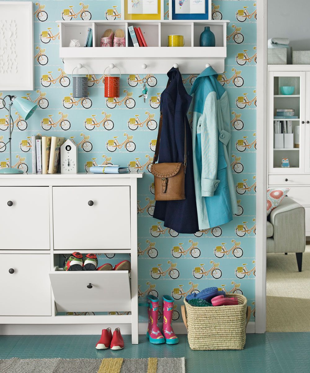 Hallway Storage Ideas: ways to create a practical and tidy entranceway ...