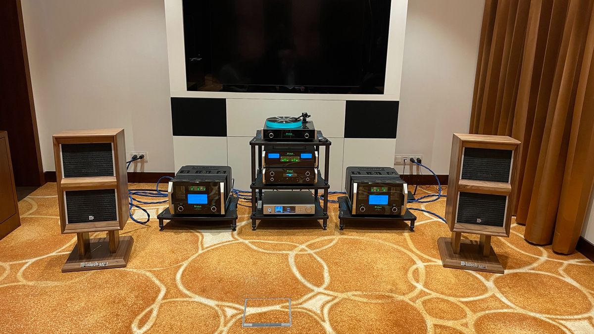 Rewind: huge news from Bose and McIntosh, luxury turntables tried and ...