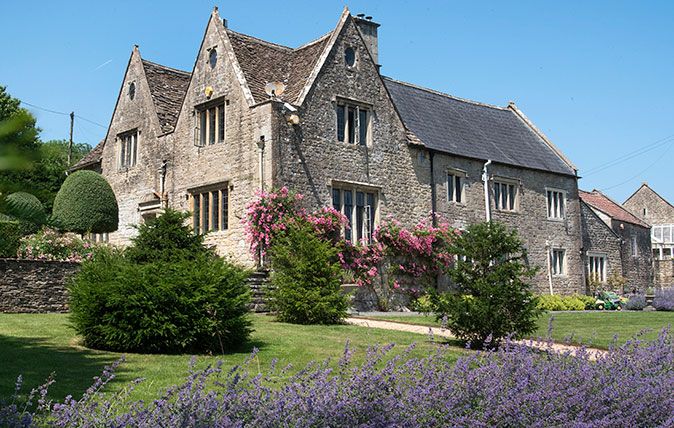A stunning Cotswold estate with a historically significant 13th century ...