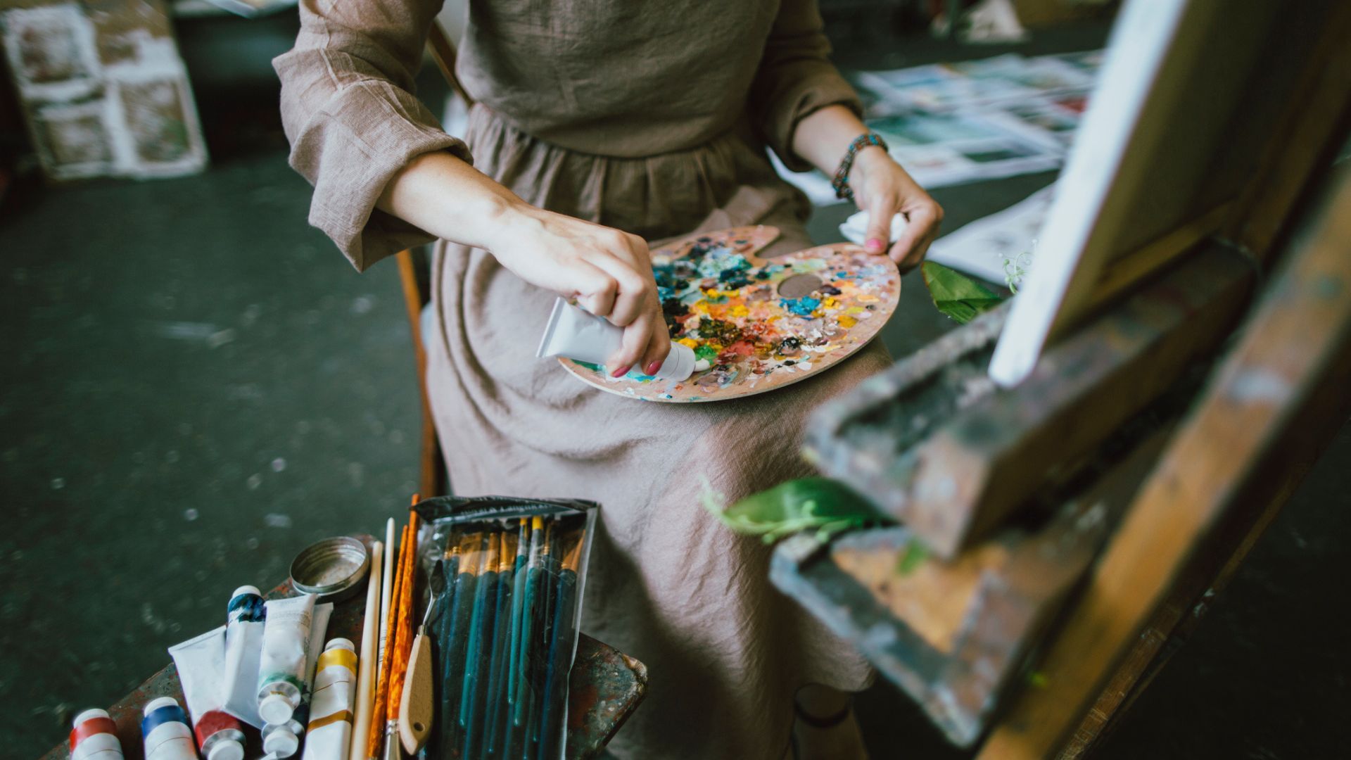 The best hobbies for relaxing: Best stress-busting activities | Woman ...