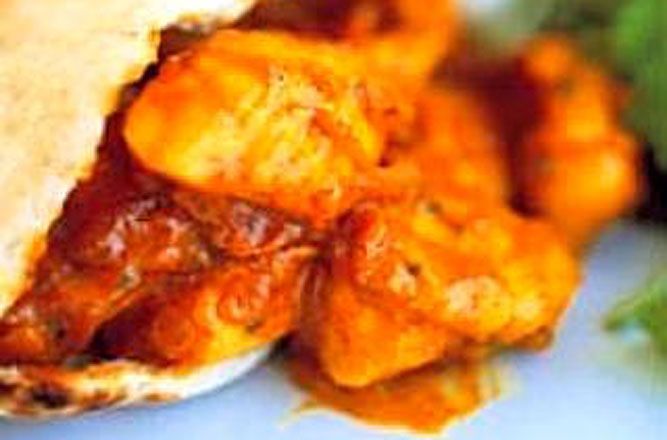 Manju Malhi's quick chicken curry | Indian Recipes | GoodtoKnow