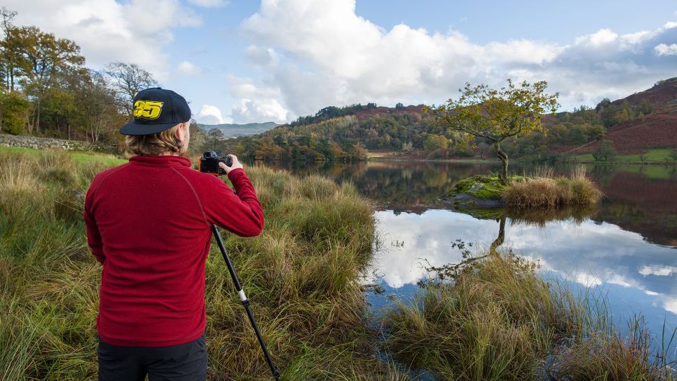 What is hyperfocal distance and when would you use it? | Digital Camera ...