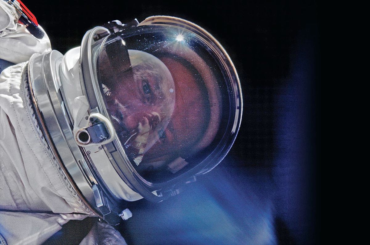 New Photo Book Presents Rare 'Snapshots' from NASA's Early 'Spaceshots ...