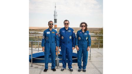 Hazzaa Ali Almansoori: The 1st Emirati Astronaut's Space Station ...