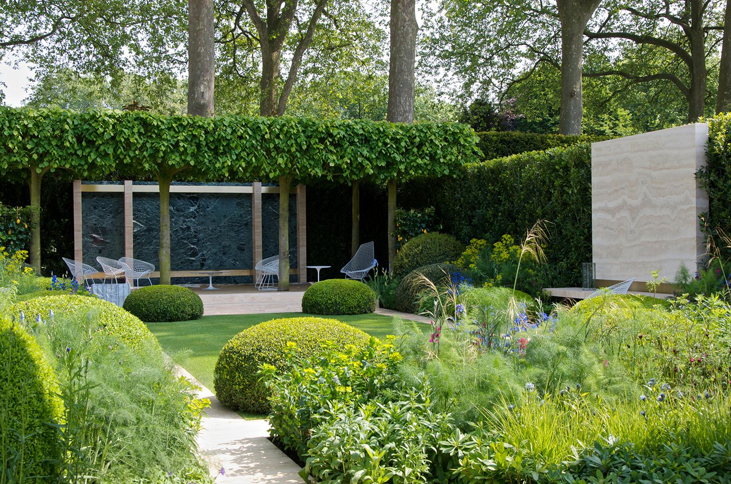 Low maintenance garden ideas | Livingetc